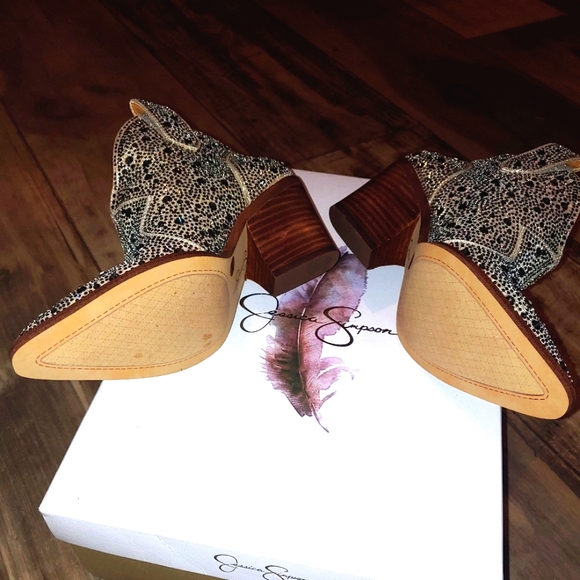 Jessica Simpson | Shoes | Jessica Simpson Zadie Womens Size 5 Booties ...